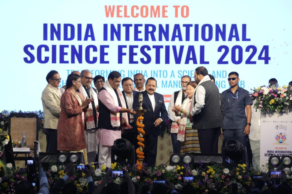 CM Participates in the India International Science Festival at IIT ...