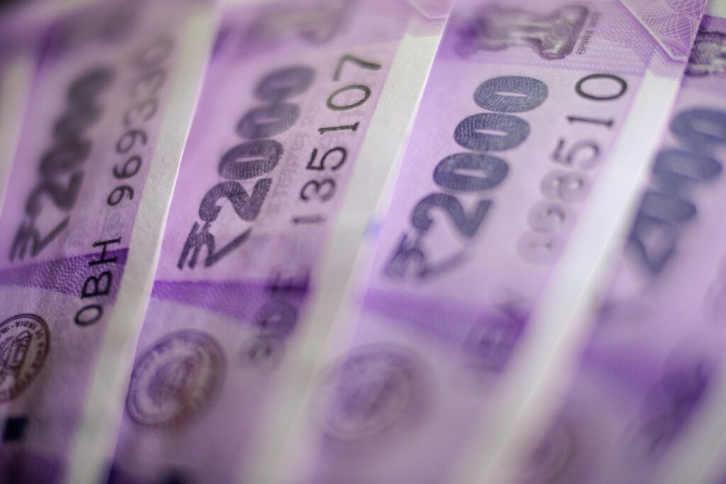 98% of ₹2000 banknotes returned to banks: RBI - NKTV