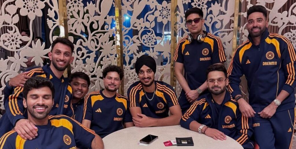 Indian team lands in London for Test series against England - NKTV