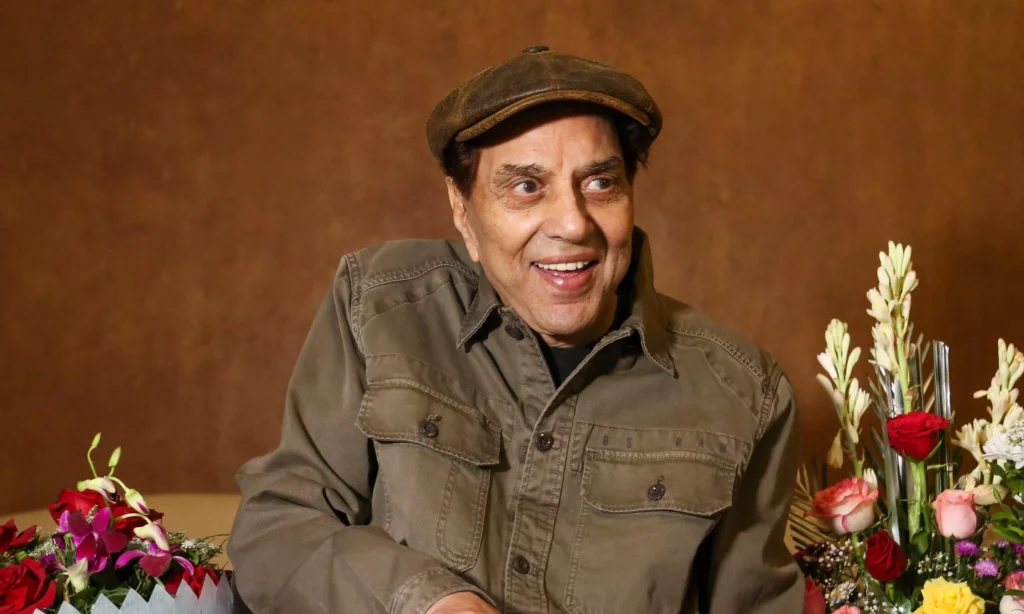 Legendary actor Dharmendra passes away; Interesting facts about ...